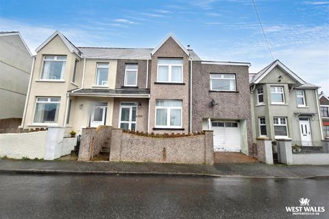 Pill Lane, Milford Haven SA73, 4 bed semi-detached house for sale, £ ...