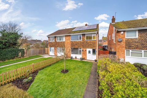 Kennet Avenue, Swindon SN25, 4 bed semi-detached house for sale, £ ...