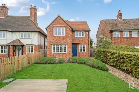 3 bed detached house for sale in Frinsted Road, Milstead, Sittingbourne ...