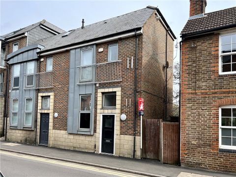 3 bed end terrace house for sale in Walnut Tree Close, Guildford ...
