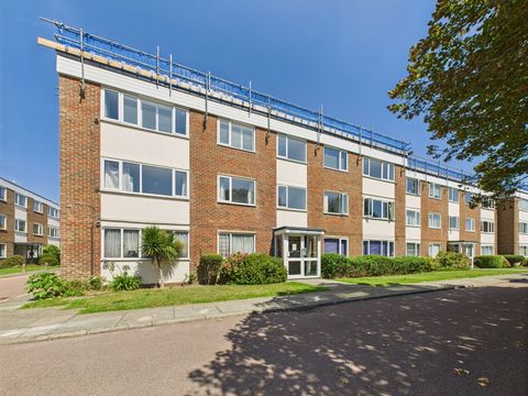 Sheldon Court, Bath Road, Worthing BN11, 2 bed flat for sale, £220,000 ...