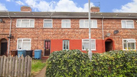 Weighton Grove, Hull HU6, 3 bed terraced house for sale, £100,000 - Zoopla