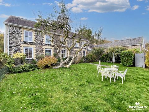 Pencader SA39, 3 bed detached house for sale, £340,000 - Zoopla
