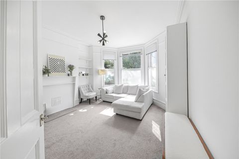 Essendine Road, London W9, 2 bed flat to rent, £2,448 pcm - Zoopla