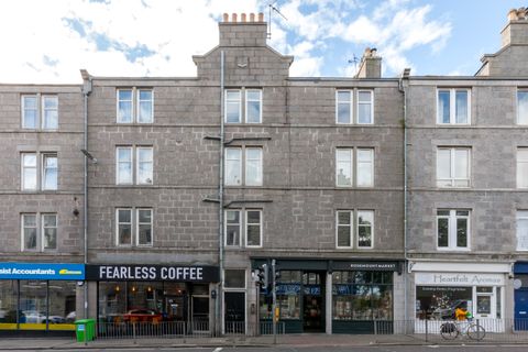 215 (Flat 7) Rosemount Place, Rosemount, Aberdeen AB25, 1 bed penthouse ...