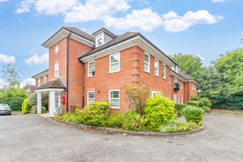 Asquith House, Guessens Road, Welwyn Garden City, Hertfordshire AL8, 2 ...