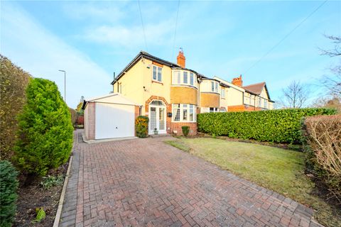 Fearnville View, Leeds LS8, 3 bed semi-detached house for sale, £ ...