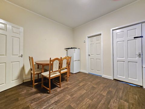 1 bed flat to rent in Sharrow Vale Road, Sheffield S11, £650 pcm - Zoopla