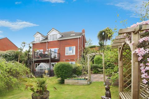 Cleave Road, Sticklepath, Barnstaple EX31, 6 bed detached house for ...