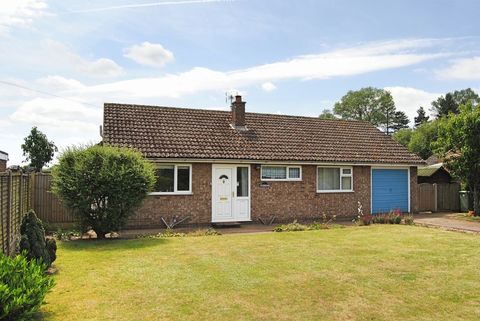 Pinfold Lane, Marston NG32, 2 bed detached bungalow to rent, £845 pcm ...