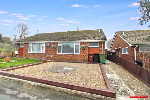 The Rising, Eastbourne BN23, 2 bed semi-detached bungalow for sale, £ ...