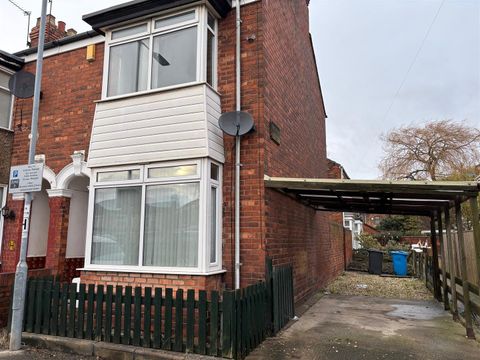 2 bed end terrace house to rent in Perth Street, Hull HU5, £625 pcm ...