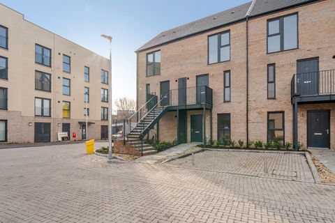 2 bed flat to rent in Kilpatrick Bow, Bonnington, Edinburgh EH6, £1,500 ...