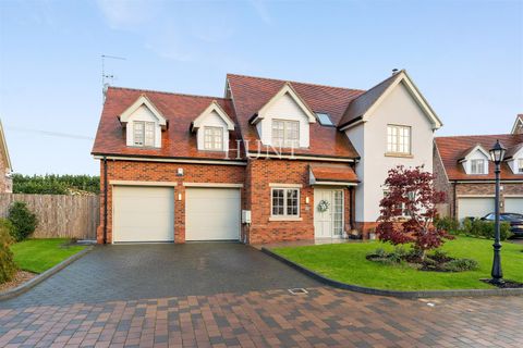 Beechview Drive, High Beech EN9, 5 bed detached house for sale, £ ...