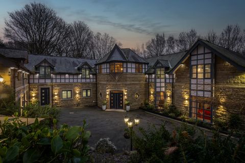 Craggwood Manor, Horsforth LS18, 8 bed detached house for sale, £ ...