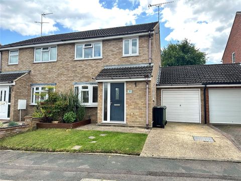 Roseberry Avenue, Langdon Hills, Basildon, Essex SS16, 3 bed semi ...