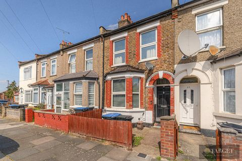 King Edwards Road EN3, 2 bed terraced house for sale, £365,000 - Zoopla
