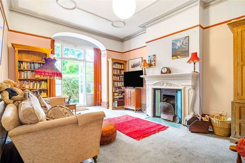 Thrale Road, Furzedown SW16, 2 bed flat for sale, £499,950 - Zoopla