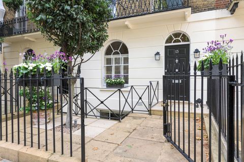 6 bed town house to rent in Wilton Place, London SW1X, £27,950 pcm - Zoopla