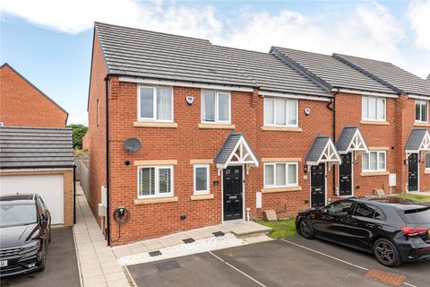 3 bed end terrace house for sale in Allendale Court, Newcastle Upon ...
