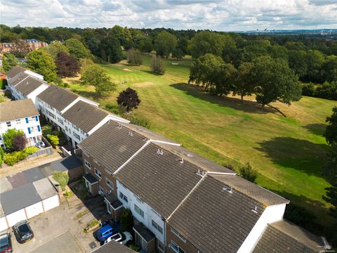 4 bed detached house for sale in Berystede, Kingston Upon Thames KT2, £ ...