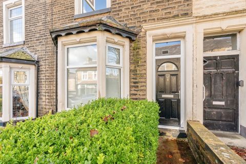 Outwood Road, Burnley, Lancashire BB11, 3 bed terraced house for sale ...