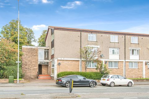 Ferguslie, Paisley PA1, 2 bed flat for sale, £60,000 - Zoopla
