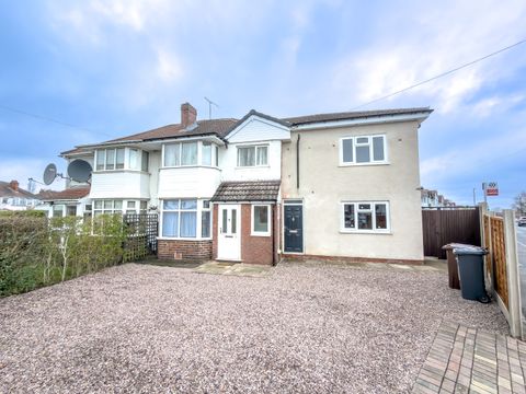 Castle Lane, Solihull B92, 3 bed terraced house to rent, £1,400 pcm ...