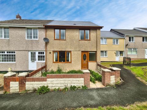 East Pentwyn, Blaina, Abertillery NP13, 2 bed end terrace house for ...