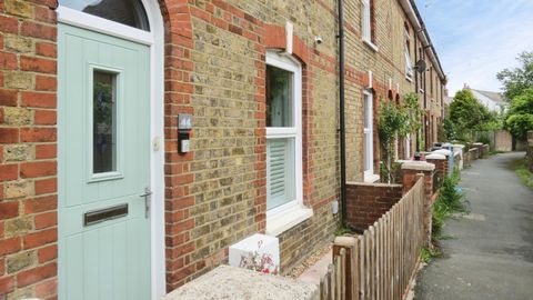Church Path, Deal CT14, 2 bed terraced house for sale, £335,000 - Zoopla