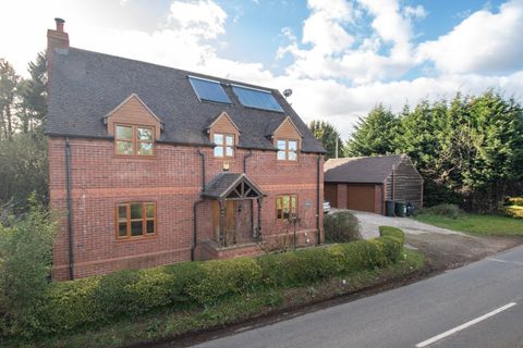 4 bed detached house for sale in Shrawley, Worcester, Worcestershire ...