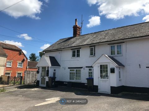 1 bed flat to rent in High Street, Semington, Trowbridge BA14, £775 pcm ...