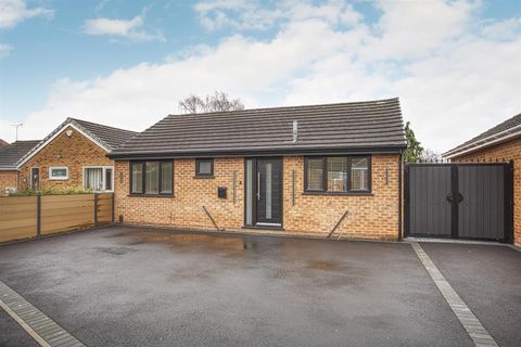 Gary Close, Littleover, Derby DE23, 2 bed detached bungalow for sale, £ ...