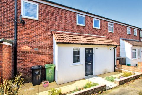 Bourne Close, Basildon SS15, 3 bed terraced house for sale, £325,000 ...