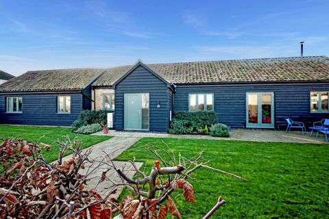 Wennington, Huntingdon PE28, 3 bed detached bungalow for sale, £595,000 ...