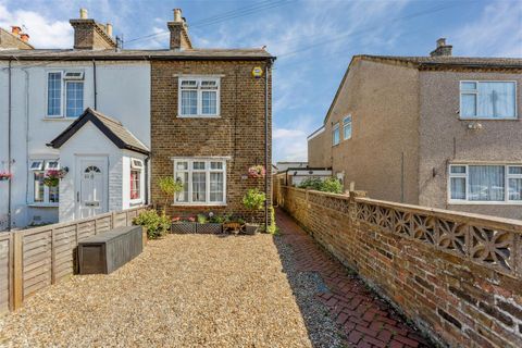 Newtown Road, New Denham UB9, 3 bed cottage for sale, £500,000 - Zoopla