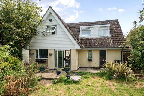 3 bed detached house for sale in Old Cross Tree Way, Ash Green, Surrey ...