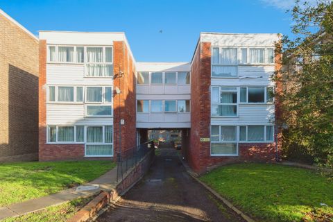 22 Lancaster Road, London SE25, Studio for sale, £180,000 - Zoopla