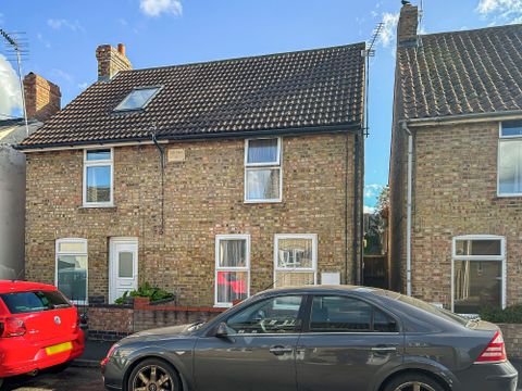 Mereside, Soham CB7, 3 bed semi-detached house for sale, £220,000 - Zoopla