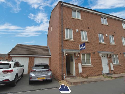 Anglian Way, Coventry CV3, 3 bed end terrace house to rent, £1,500 pcm ...