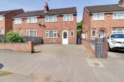 Heacham Drive, Leicester LE4, 3 bed semi-detached house to rent, £1,250 ...