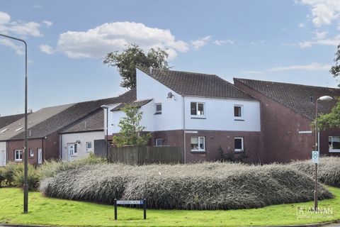 2 bed flat for sale in 5 Cameron Way, Livingston EH54, £115,000 - Zoopla