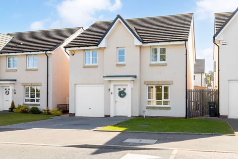 4 bed detached house for sale in Old School Avenue, Polbeth EH55, £ ...