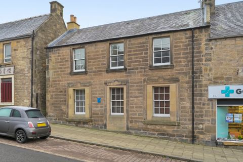 2 bed flat for sale in 33C, Main Street, Gorebridge EH23, £135,000 - Zoopla