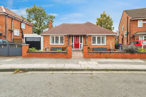 2 bed bungalow for sale in Morrell Road, Manchester, Greater Manchester ...