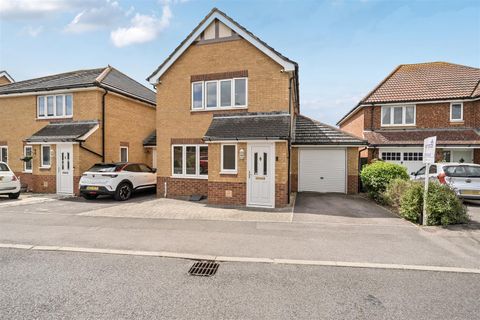 David Newberry Drive, Lee-On-The-Solent PO13, 3 bed detached house for ...