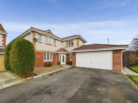 5 bed detached house for sale in Barra Place, Stevenston, 3 KA20, £ ...