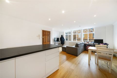 Little Portland Street, Fitzrovia, London W1W, 2 bed property to rent ...