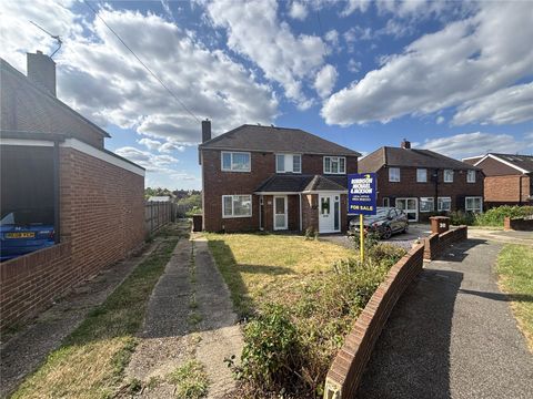 Crescent Way, Davis Estate, Kent ME5, 2 bed semi-detached house for ...