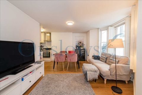 2 bed flat to rent in Edith Terrace, London SW10, £2,492 pcm - Zoopla